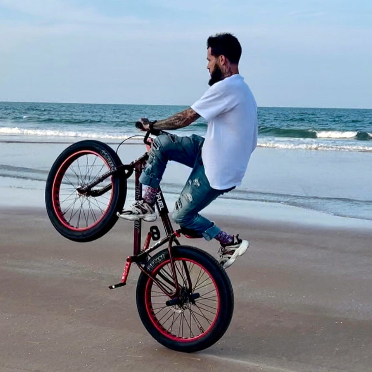 Fat Ripper on the Beach! – SE BIKES Powered By BikeCo