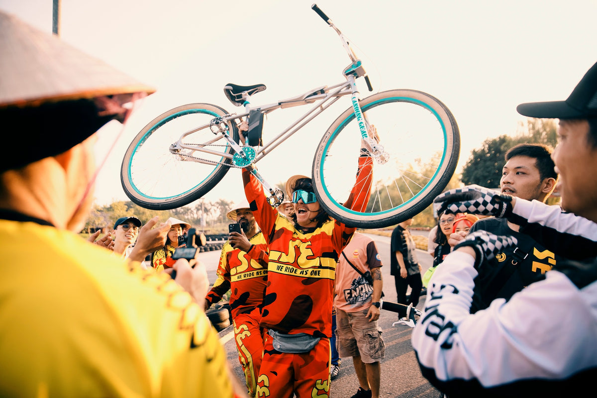 Giving Away the First 29" Quadangle Looptail – SE BIKES Powered By BikeCo